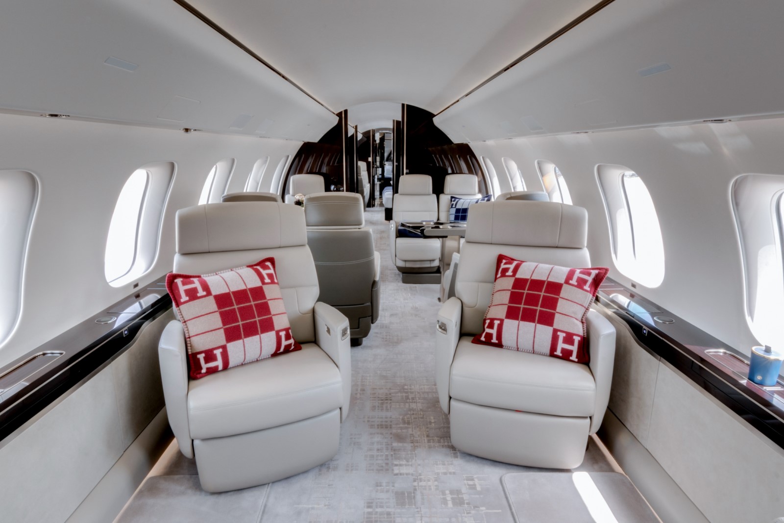 BOMBARDIER GLOBAL 7500 OE-IXI | Private Jet | Global Jet